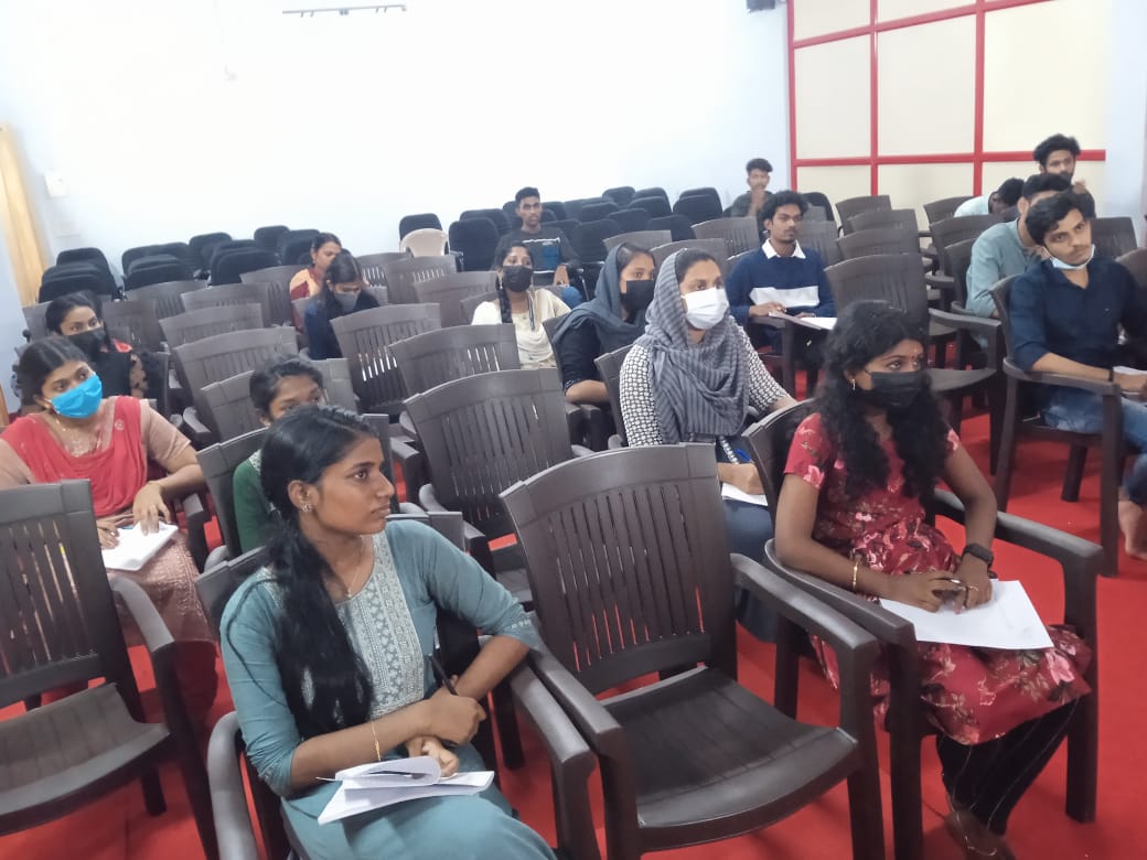 SN College, Punalur
